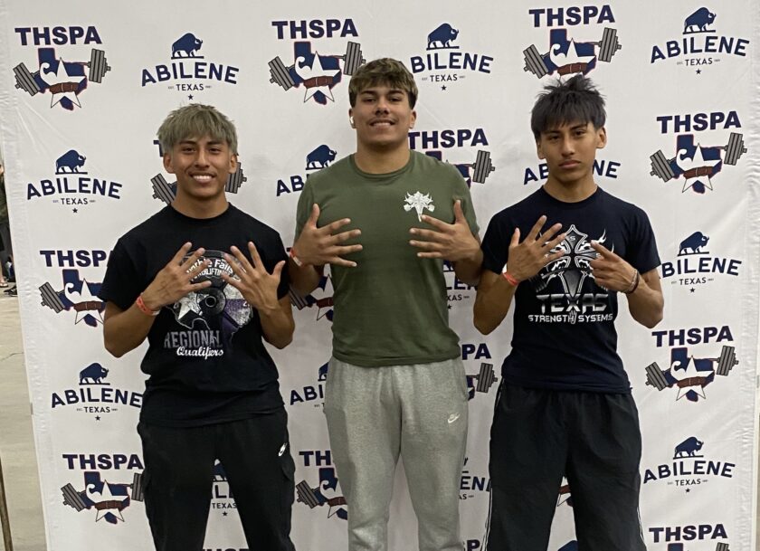Marble Falls powerlifters have season's best total - Texas Chalk Talk