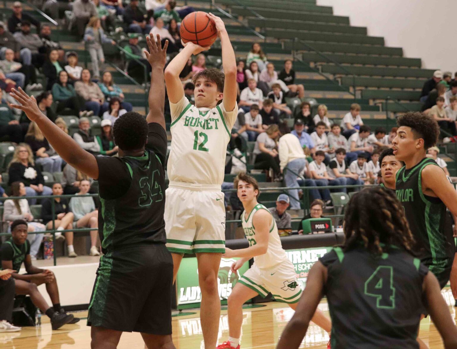 Burnet boys basketball beats Taylor - Texas Chalk Talk