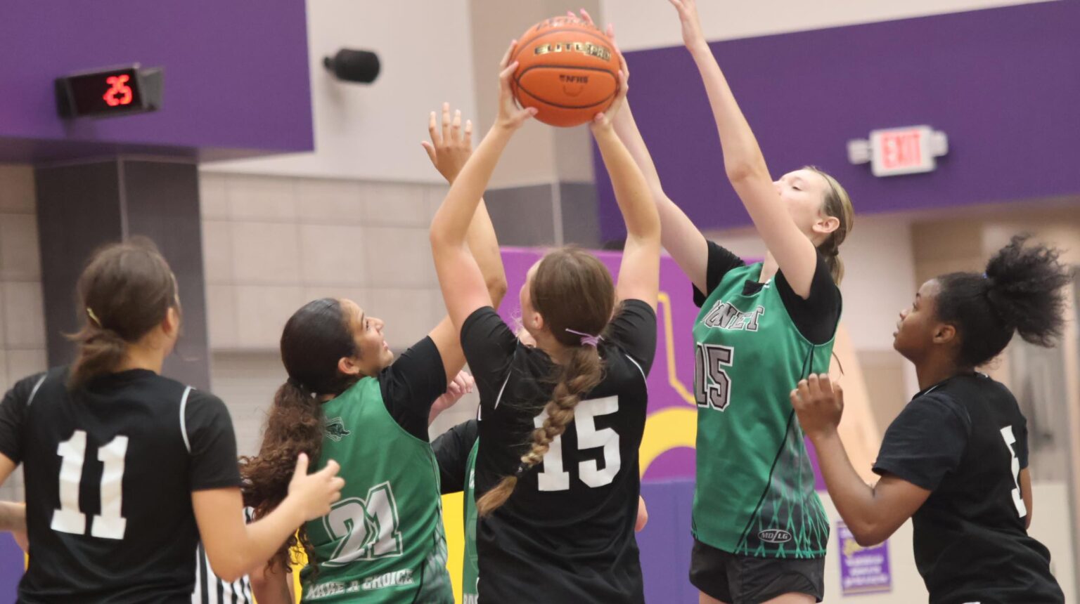 Burnet girls basketball participates in summer league - Texas Chalk Talk